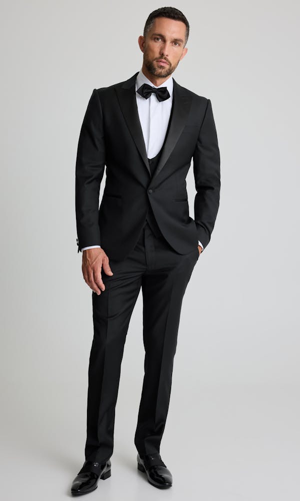 Svart s100 wool smoking peakkrage, slim fit | Dressmann